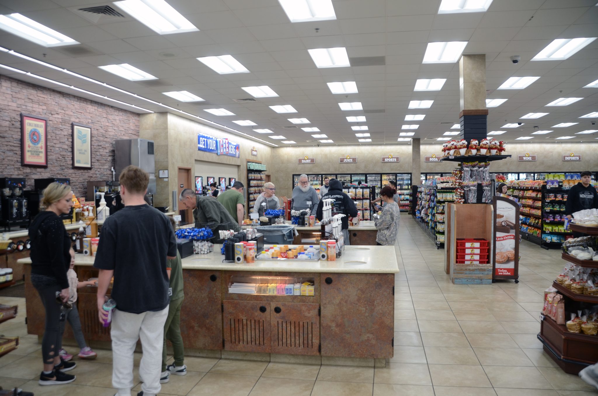 How Energy Solutions Help Convenience Stores - National Sign Company ...